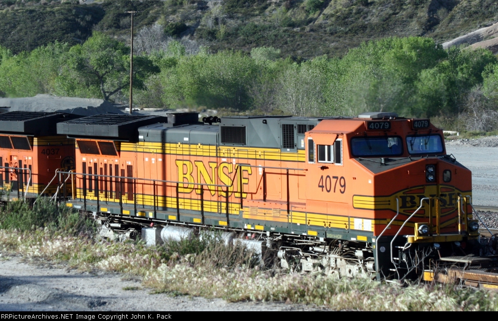 BNSF 4079